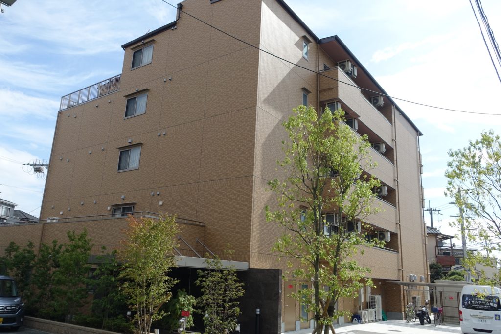 1200138_01 | ハッピータイムケア阪神エリア(神戸・芦屋・西宮) や北摂エリア(豊中・茨木・吹田) で老人ホームを探し